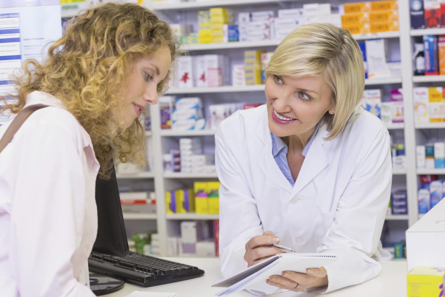 How to Become a Pharmacist: The Ultimate Guide - Community Pharmacy